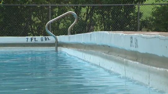 CDC warns of parasite outbreak affecting swimming pools | 12newsnow.com