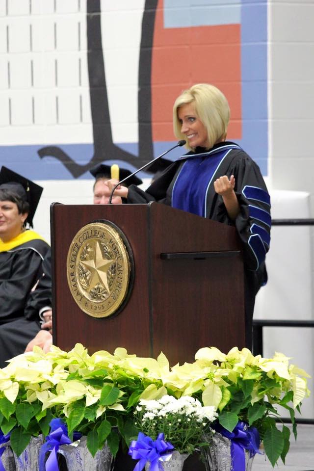 12News anchor Vanessa Holmes delivers commencement address at LSC-PA ...