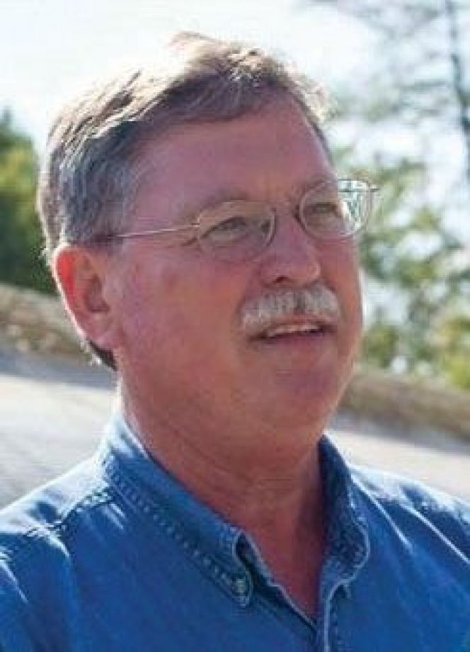 Longtime environmental teacher and "science hero" Michael Hoke passes ...