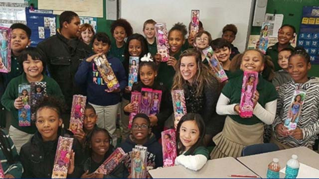 9-year-old is collecting 1,000 Barbie dolls for homeless girls her age ...