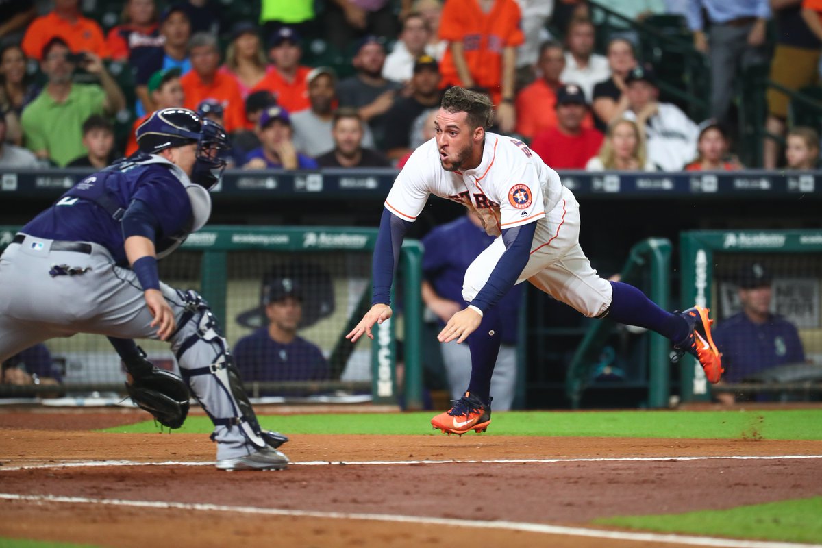 Astros use big sixth inning to get 8-4 win over Mariners | 12newsnow.com